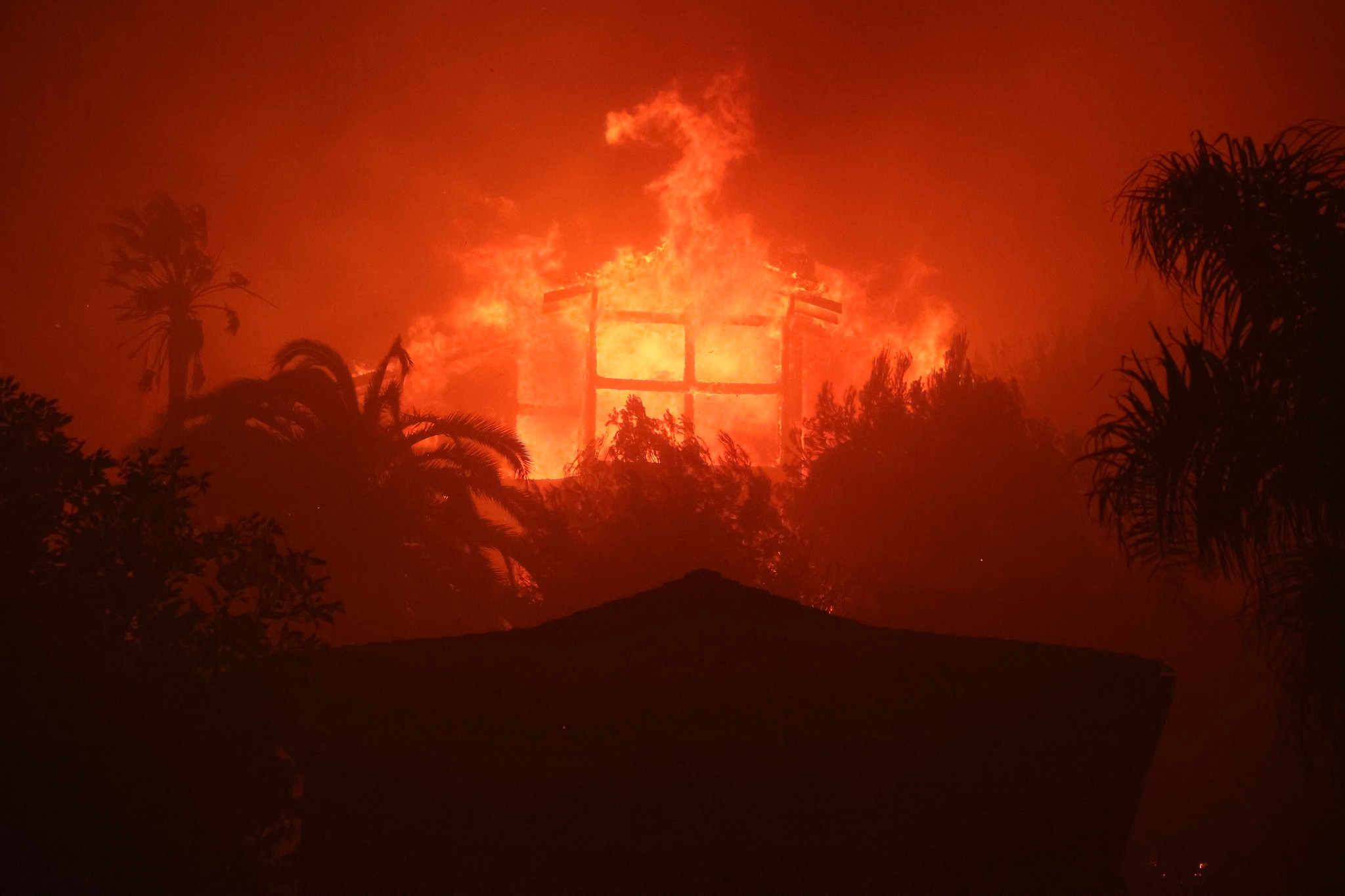 Fires in Los Angeles County: Updates & Situation Reports • CrisisReady